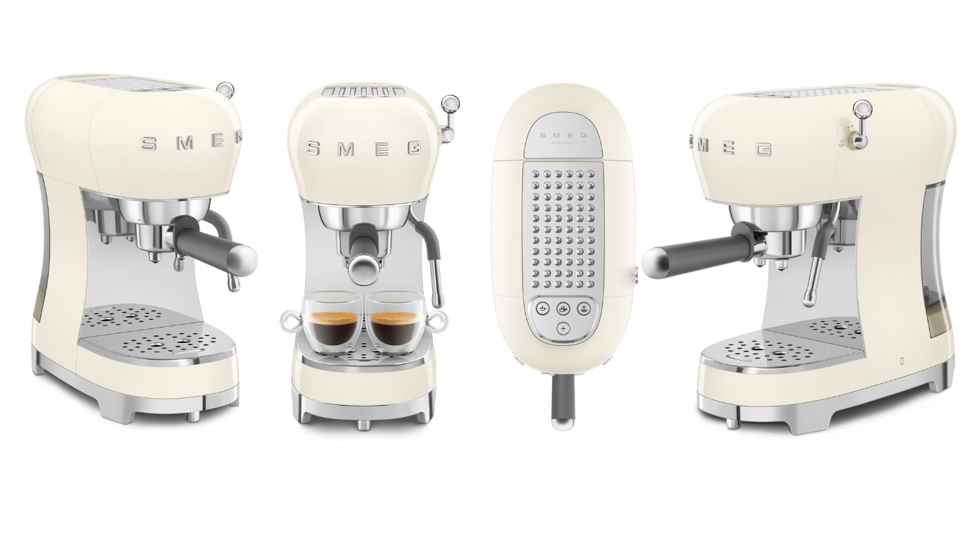 SMEG ECF02 ESPRESSO COFFEE MACHINE